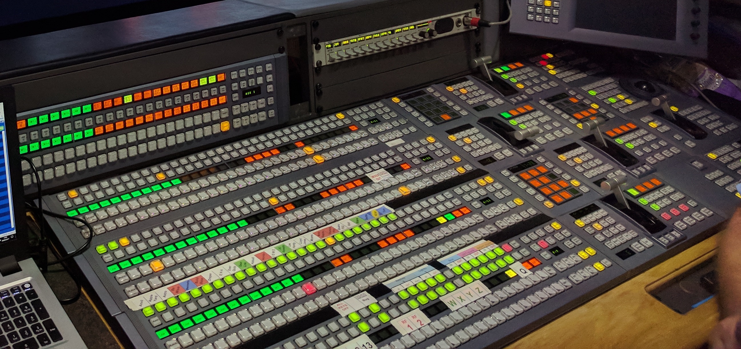 Behind the scenes in the BSB OB truck: the monitor wall – Motorsport ...